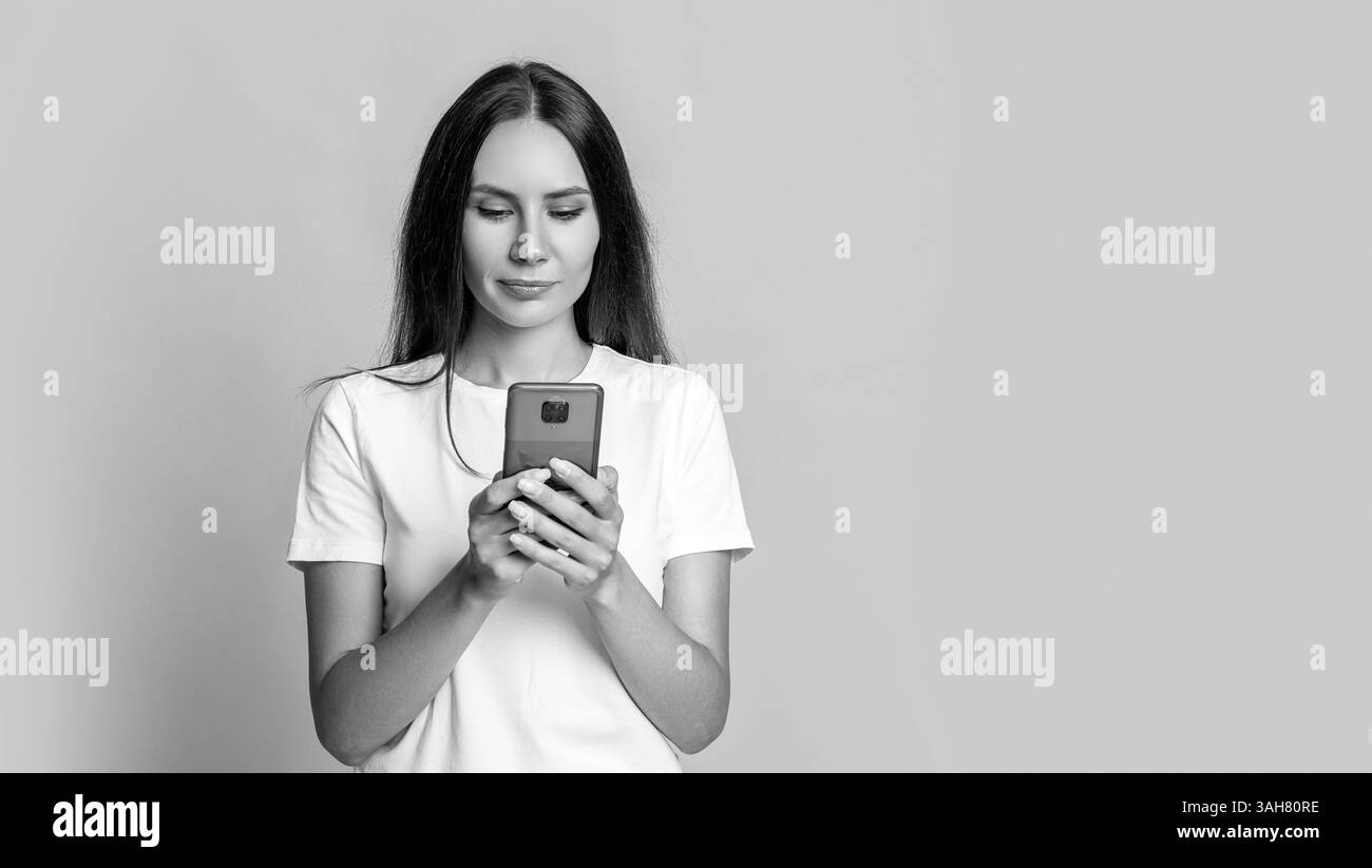 Using smartphone checking message Black and White Stock Photos & Images ...