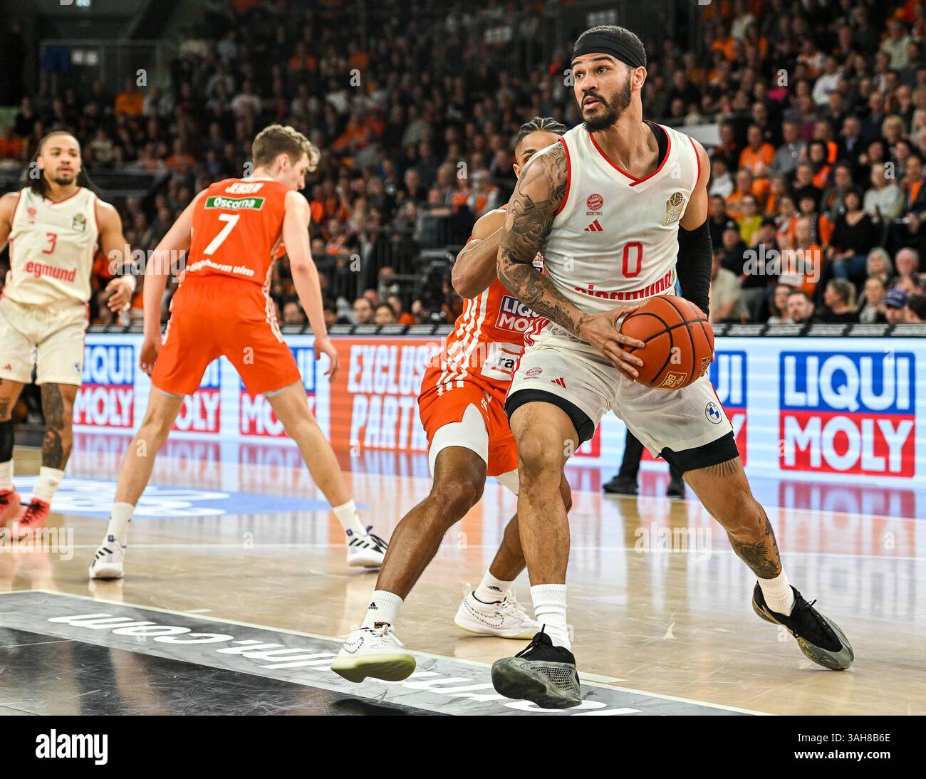 08.04.2025, ratiopharm arena, Neu-Ulm, GER, BBL, ratiopharm Ulm vs FC ...