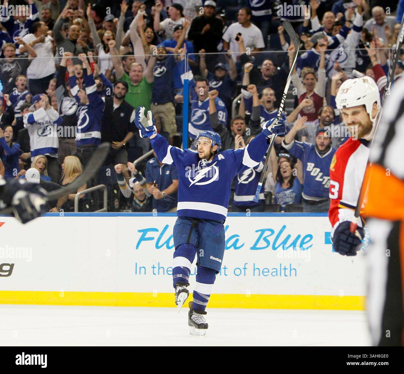 March 24, 2015 - Tampa, Florida, U.S. - DIRK SHADD | Times .Tampa Bay Lightning right wing Ryan ...