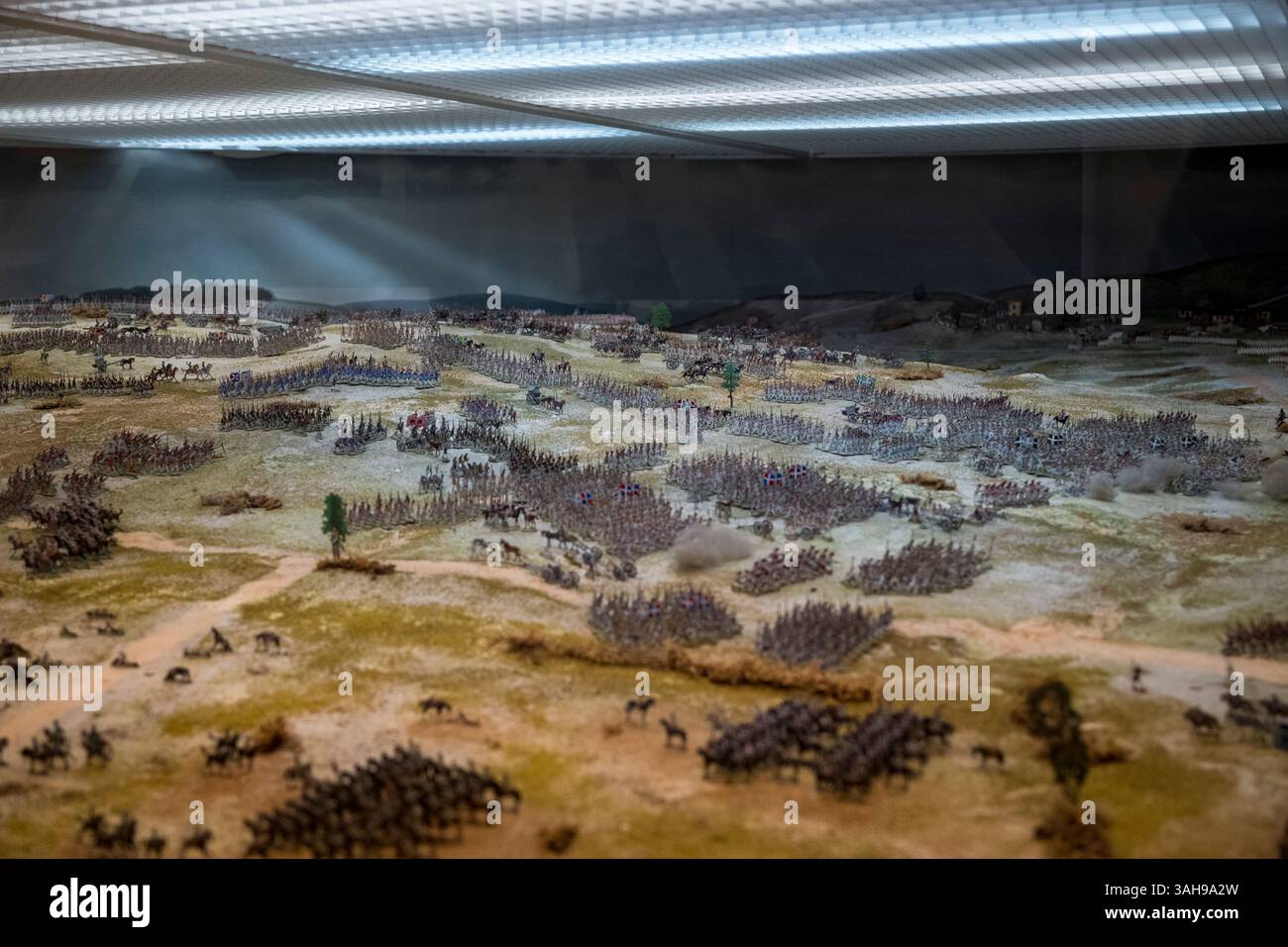 Kulmbach, Germany. 28th Nov, 2024. A battle scene with pewter soldiers ...