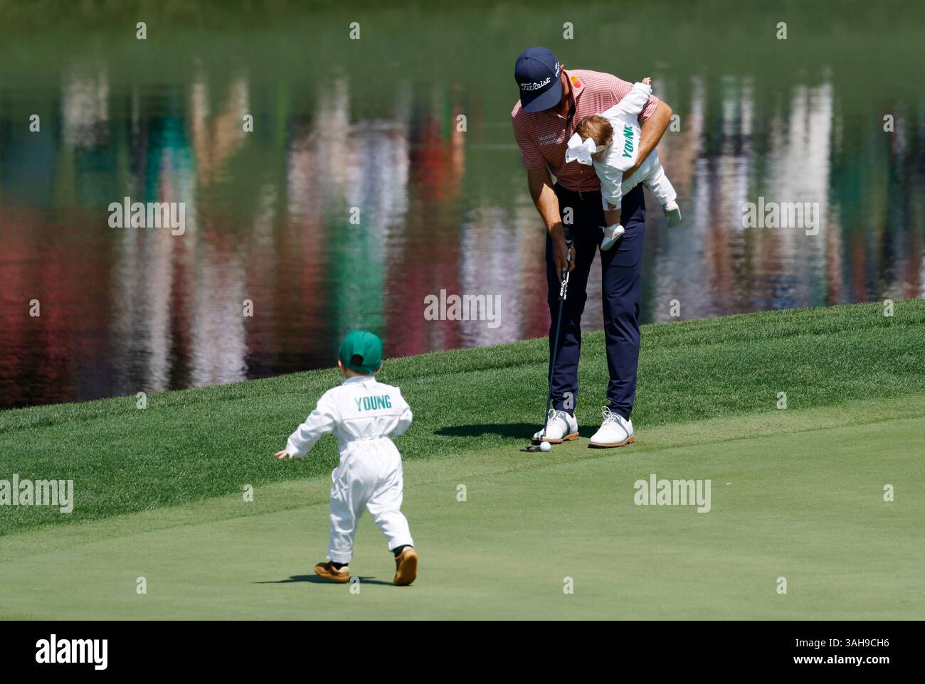 Augusta, United States. 09th Apr, 2025. Cameron Young holds his ...