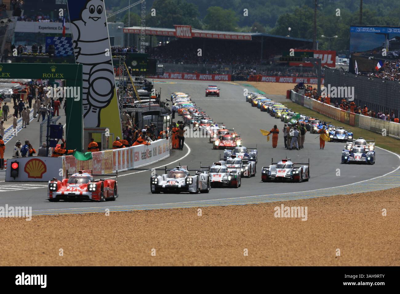 June 13, 2015 - Le Mans, Sarthe, France - The starting behind the ...