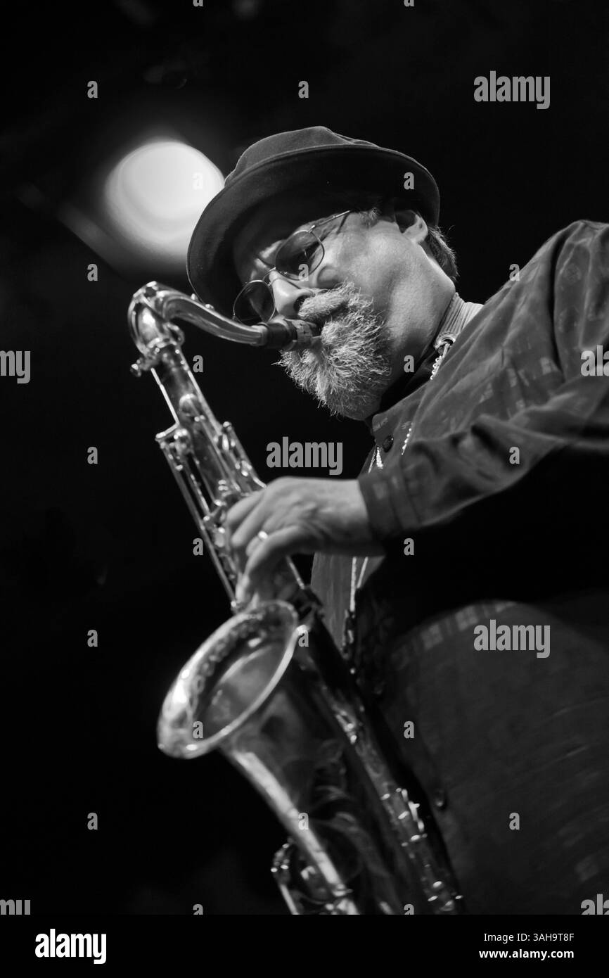 The JOE LOVANO and DAVE DOUGLAS QUARTET preform on the Jimmy Lyons ...