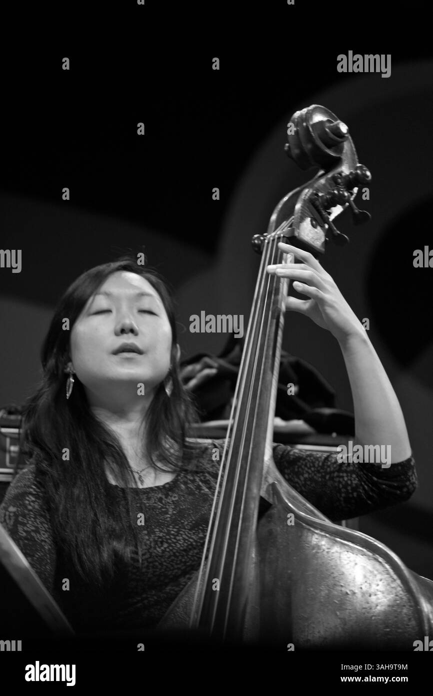 LINDA OH plays base with the JOE LOVANO and DAVE DOUGLAS QUARTET on the ...