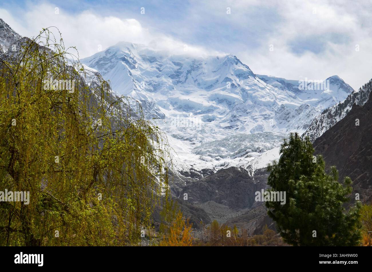 Majestic Rakaposhi Peak in Nagar Valley, Gilgit-Baltistan, Pakistan ...