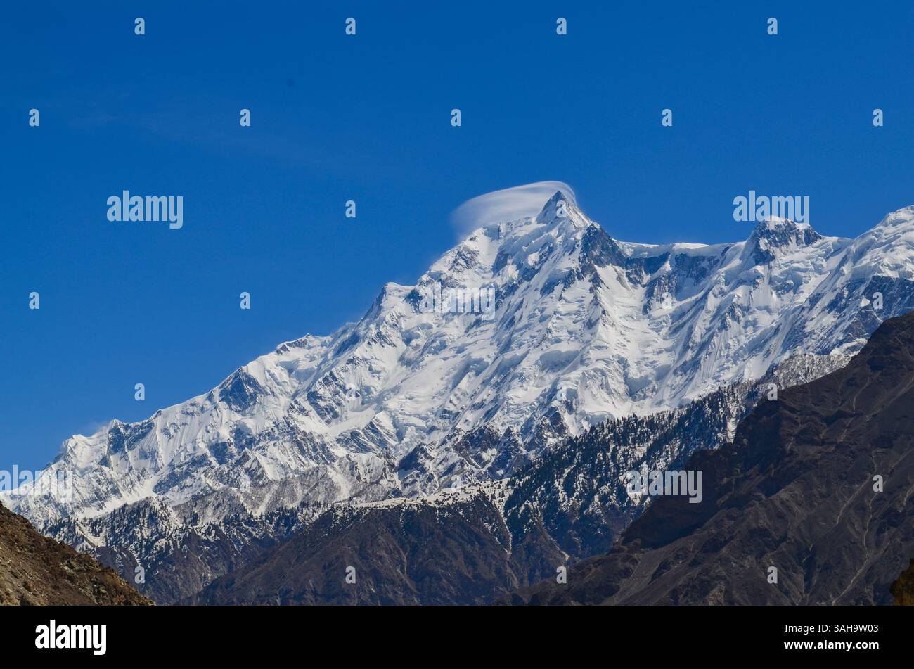 Majestic Rakaposhi Peak in Nagar Valley, Gilgit-Baltistan, Pakistan ...