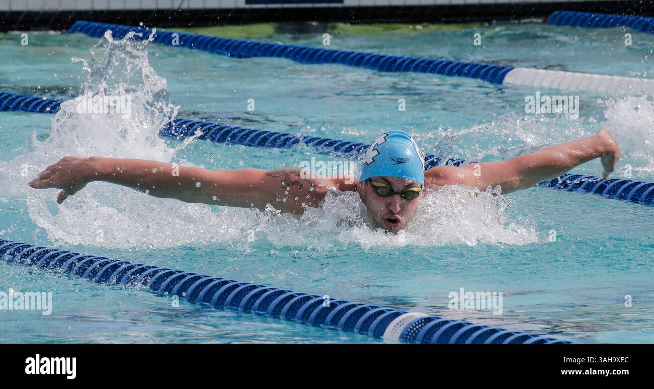 Jun 21, 2015 Santa Clara, CA : Ben Colley lead win the 200 Meter ...