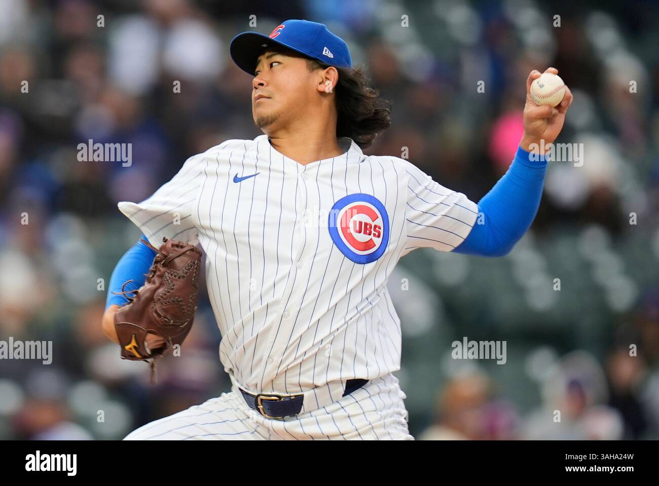 Chicago Cubs starting pitcher Shota Imanaga (18) throws against the Texas Rangers during the ...