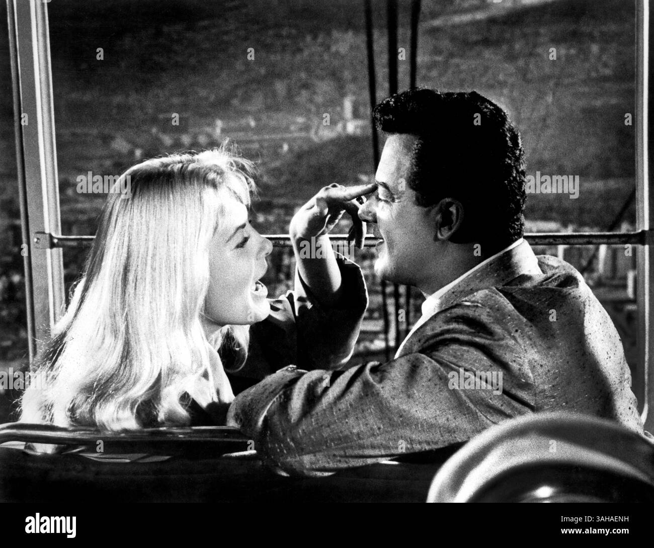 Jean wallace hi-res stock photography and images - Alamy