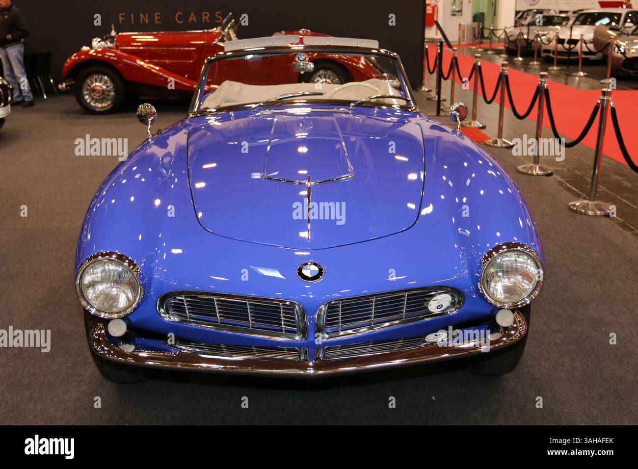 BMW 507 Roadster Serie II Baujahr 1958, 35. Techno Classica Essen 09. - 13.04.2025. Messe Essen ...