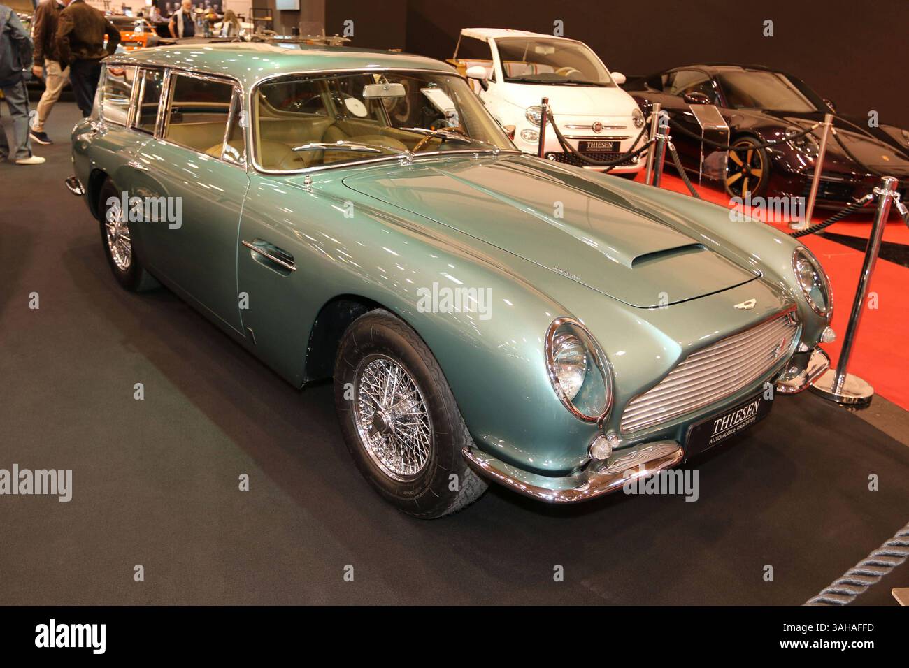 Aston Martin DB6 Shooting Brake Baujahr 1965, eines von 3 Exemplaren ...