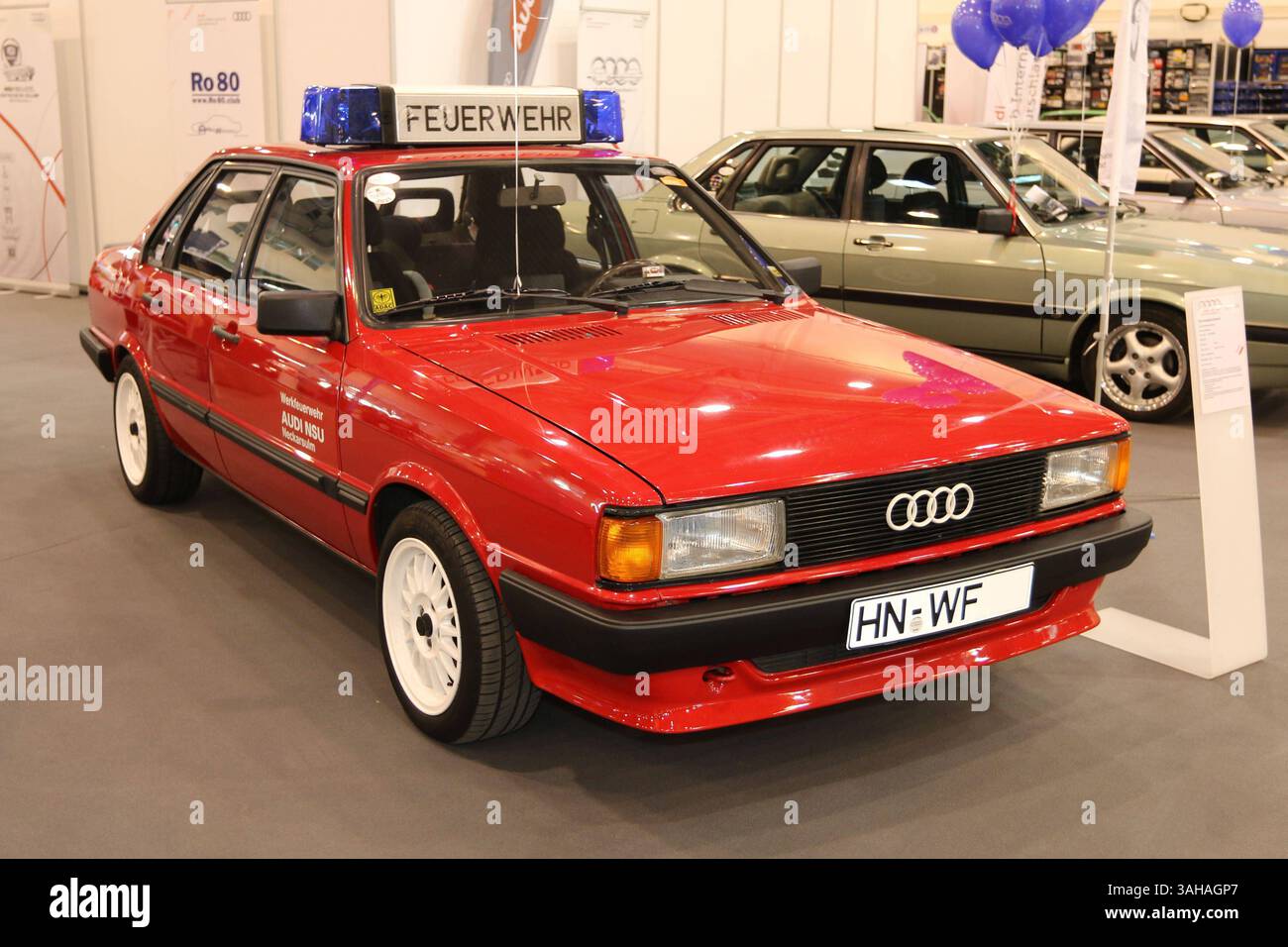 Audi 80 GTE Baureihe B2, Baujahr 1984, Farbe: Tornadorot, Feuerwehr ...