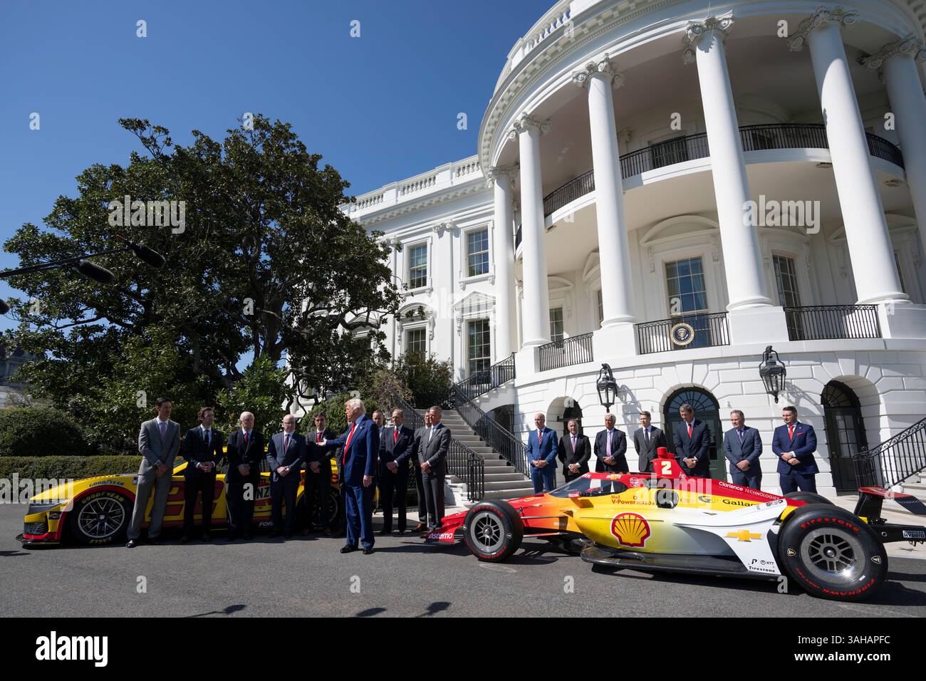 United States President Donald J Trump participates in a Photo ...