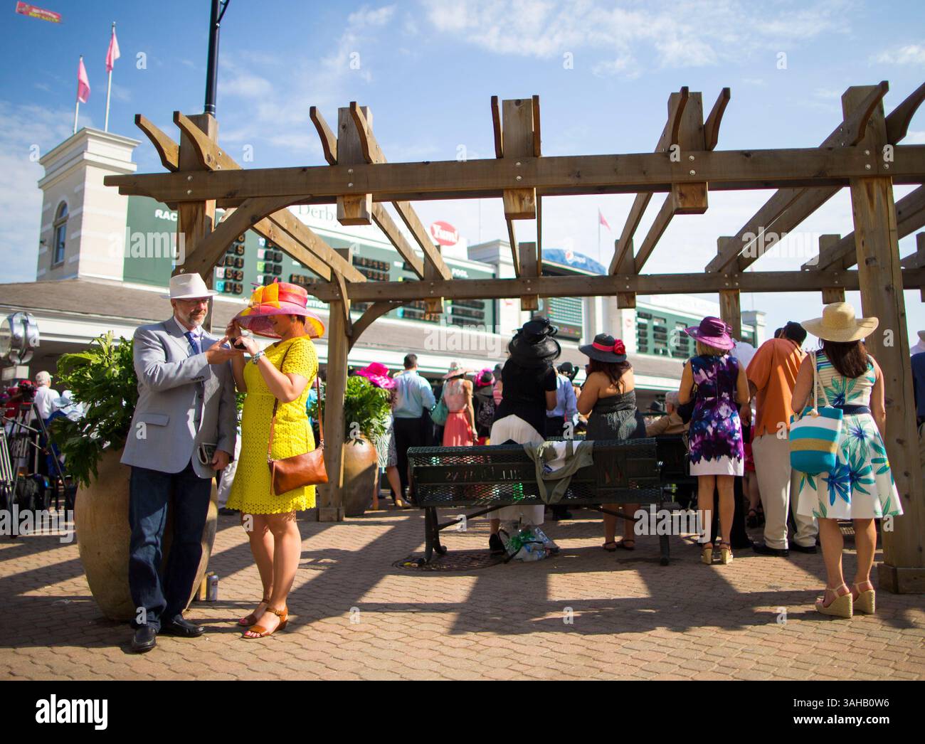 May 2, 2015 - Louisville, Kentucky, U.S. - MAY 02, 2015: Scenes from ...