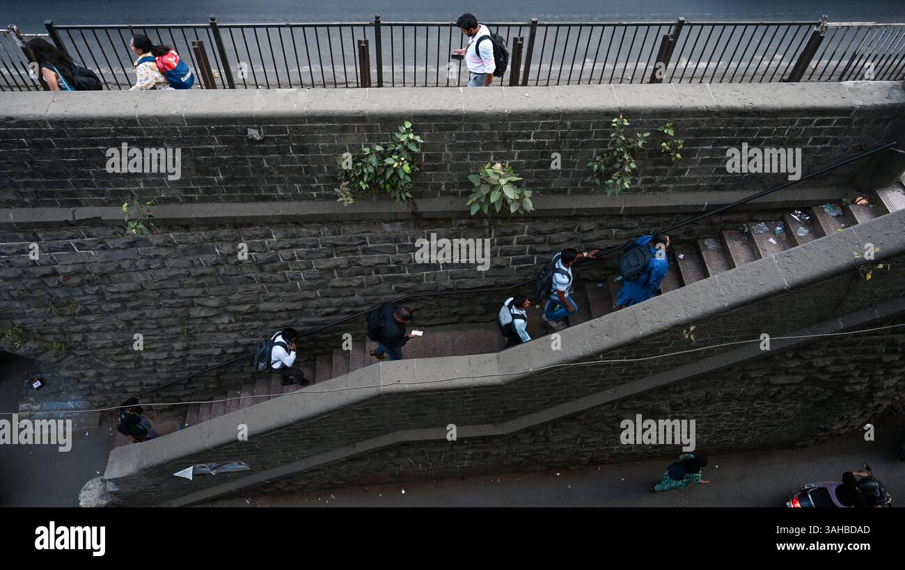 MUMBAI, INDIA - APRIL 9: Trafic moving on Elphinstone Bridge in the ...