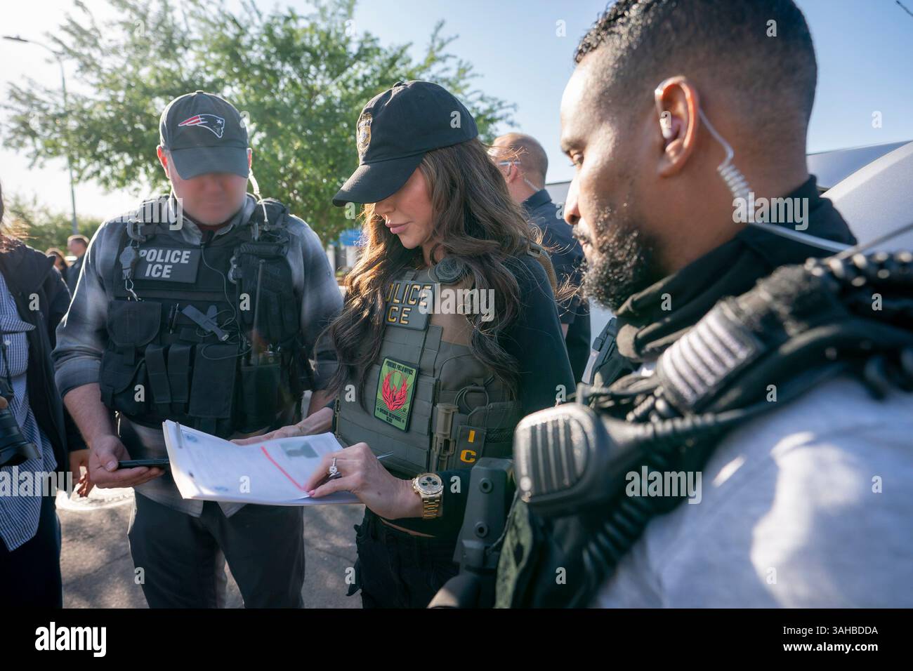 Department of Homeland Security (DHS) Secretary Kristi Noem ...