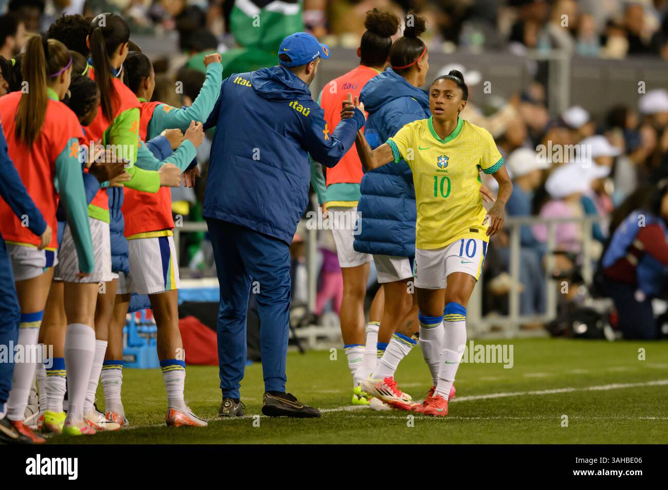 SAN JOSE, CA - APRIL 08: Brazil forward Kerolin celebrates with team ...