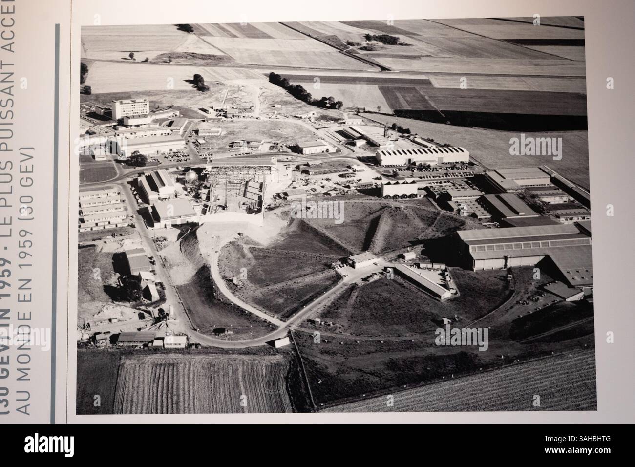 Cern aerial view hi-res stock photography and images - Alamy