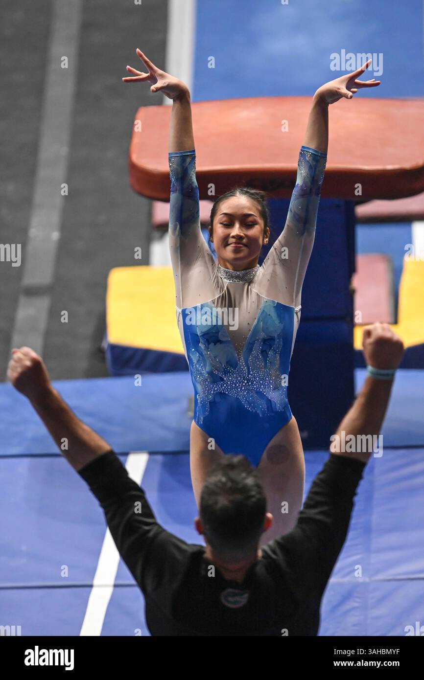 April 4, 2025, Tuscaloosa, Alabama, US: VICTORIA NGUYEN competes on the ...