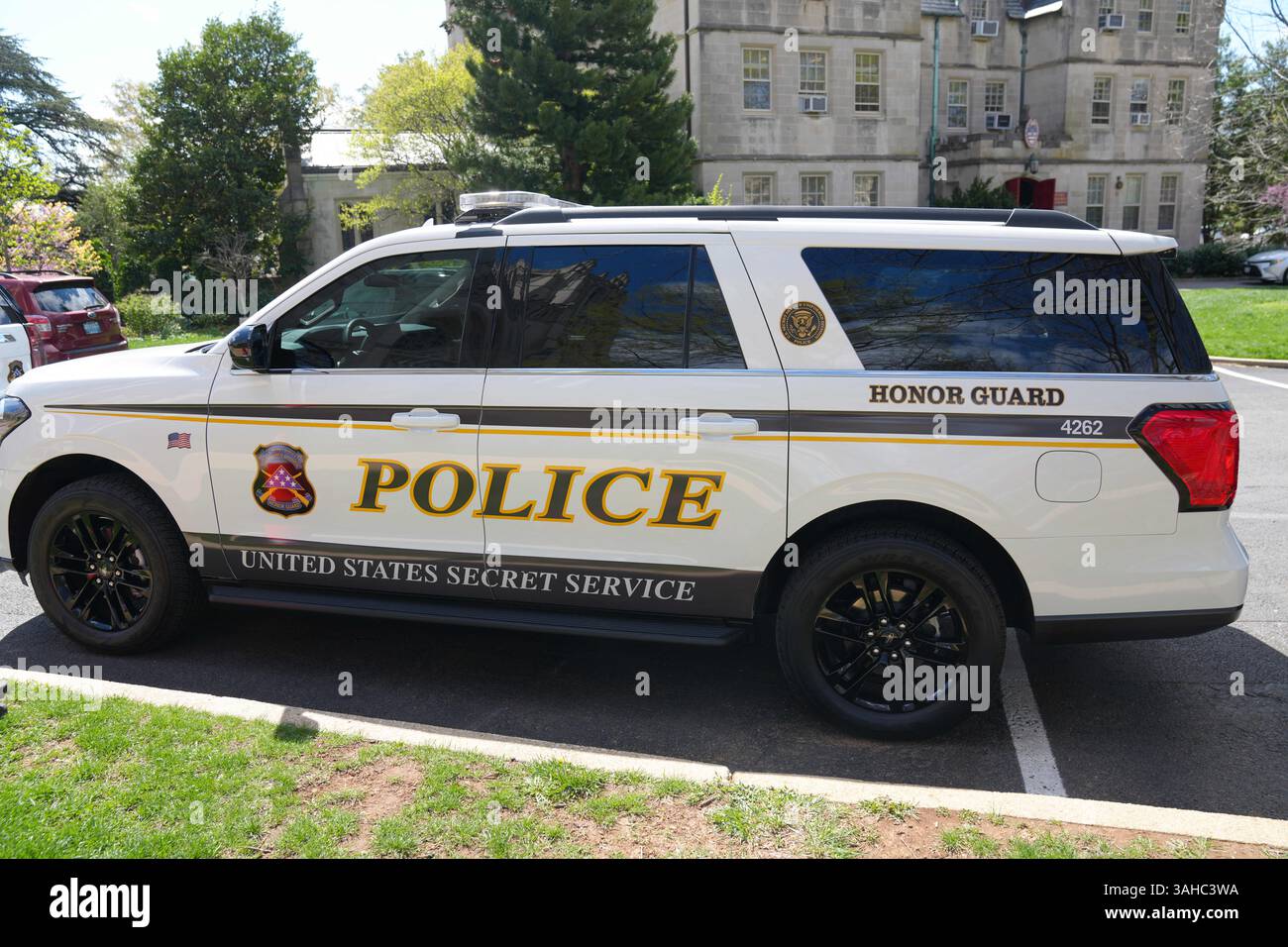 April 8, 2025, Washington, District of Columbia, USA: Secret Service ...