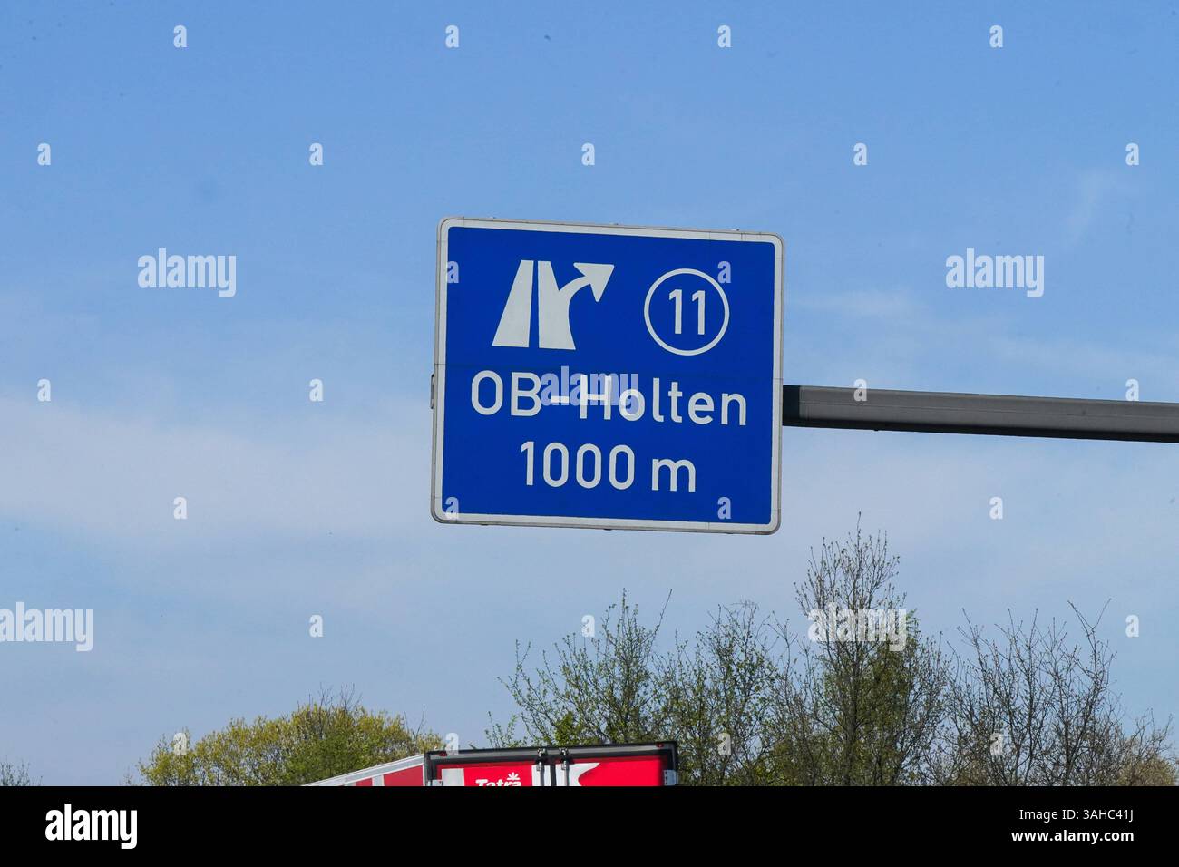 Oberhausen-Holten, Deutschland, Europa, Autobahn A3, Ausfahrt 11 ...