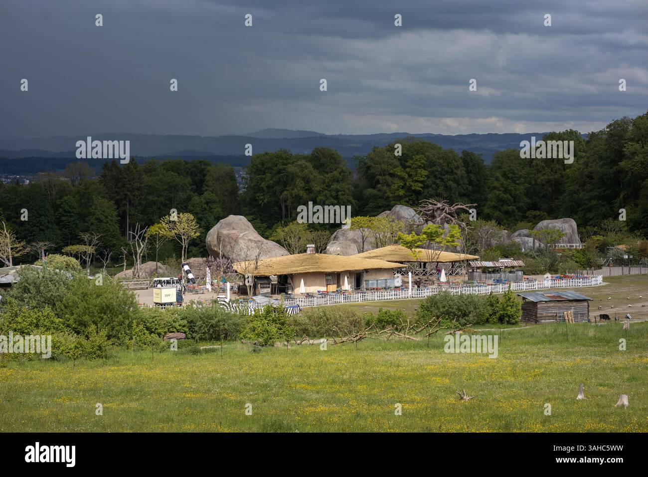 Rustic structure features thatched hi-res stock photography and images ...
