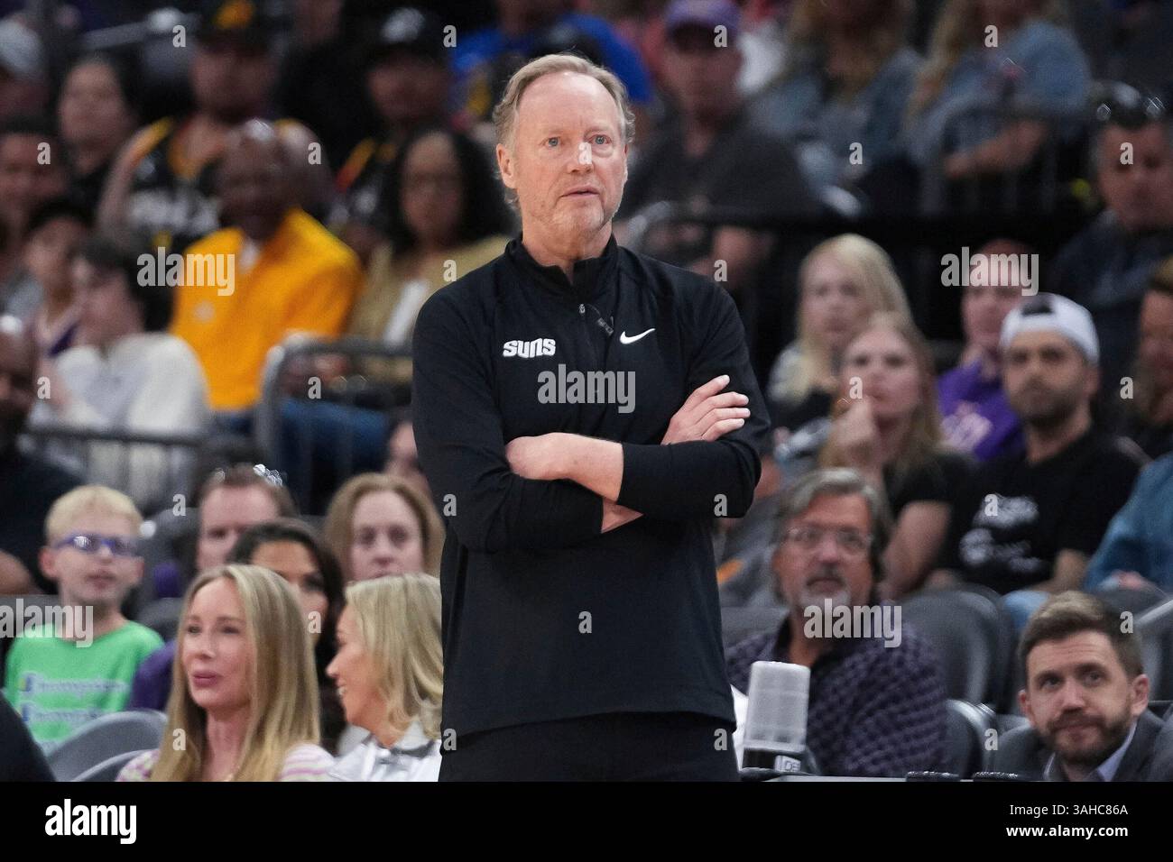 Phoenix Suns head coach Mike Budenholzer during an NBA basketball game ...