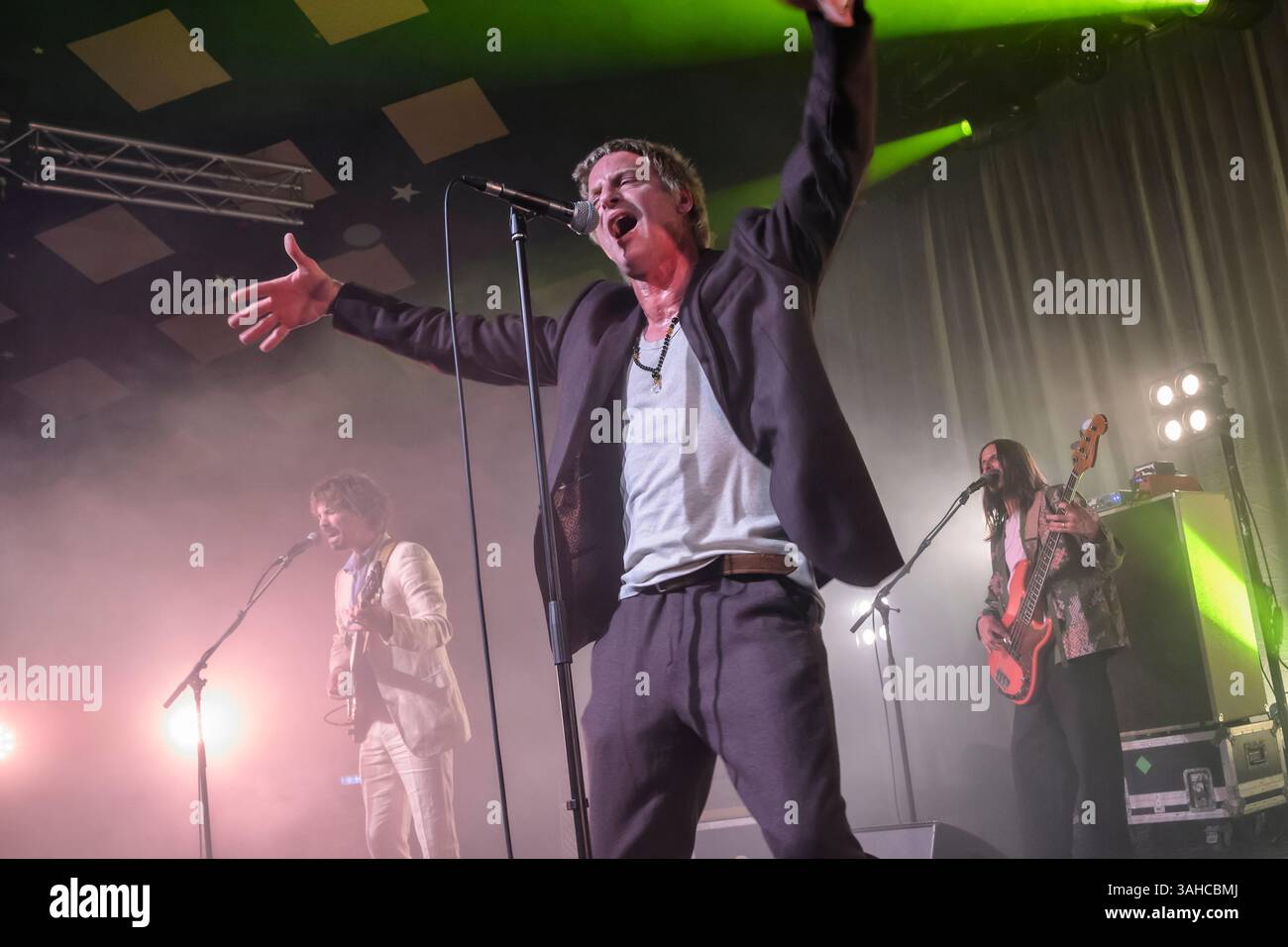 Glasgow, UK. 09th Apr, 2025. L-R Luke Potashnick, Phil Campbell and ...