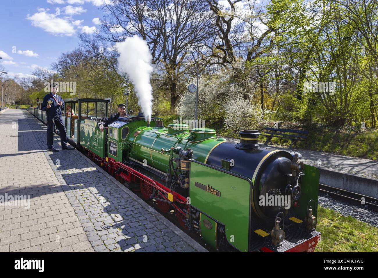 The popular small railway in Dresden's Great Garden has been in ...