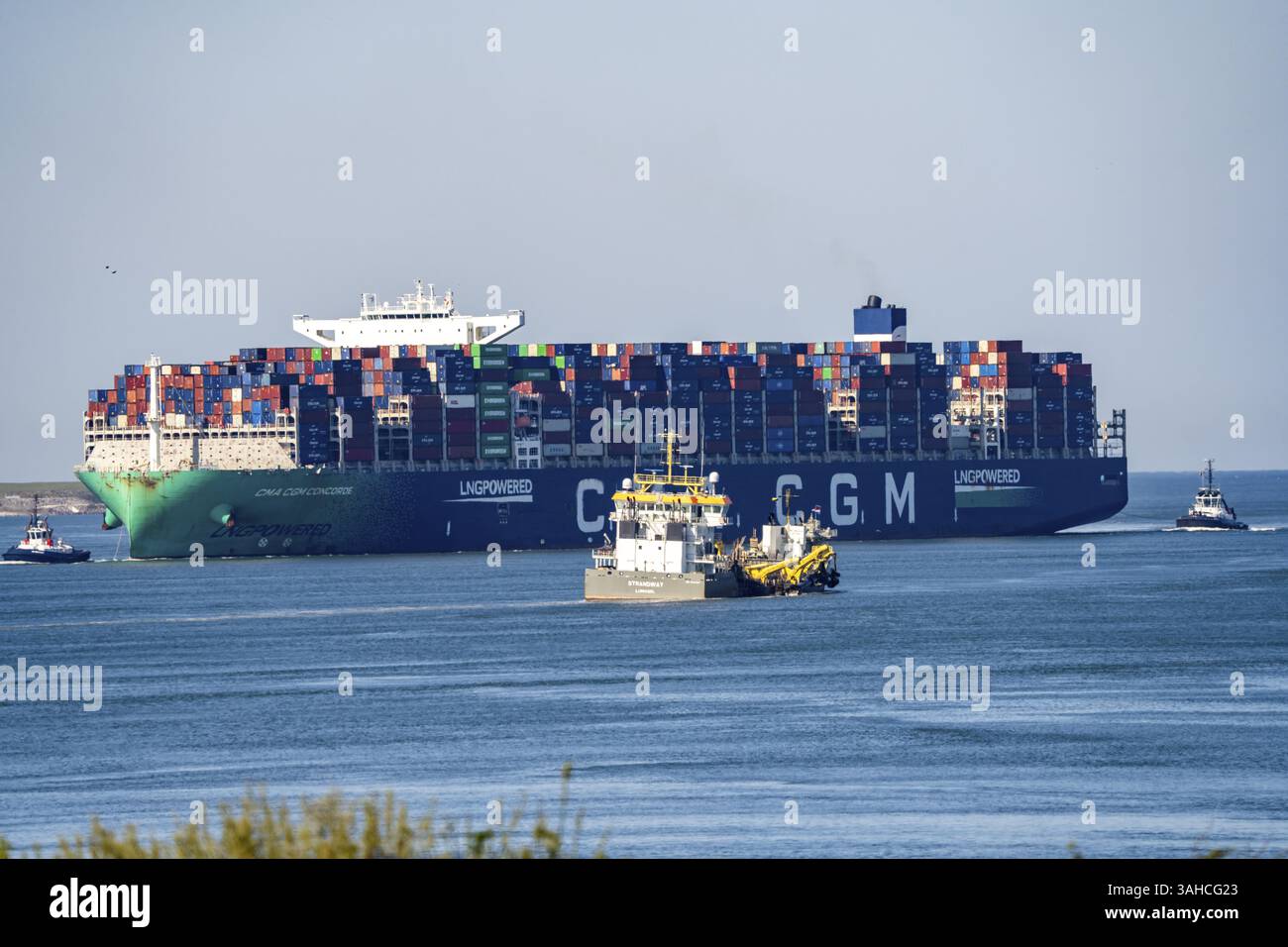 Entrance to the seaport of Rotterdam, CMA CGM Concorde, container ...