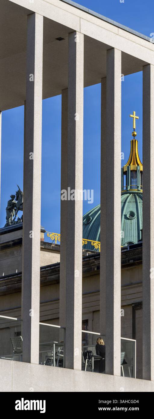 View from Kupfergraben to the columns on the terrace of the James Simon ...