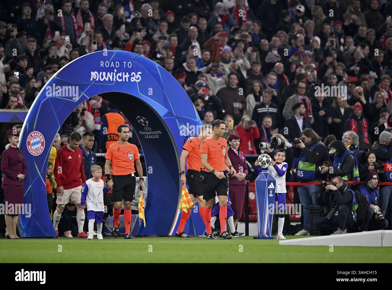 Teams enter the pitch through the CL Arch, Road to Munich 2025, Ball ...
