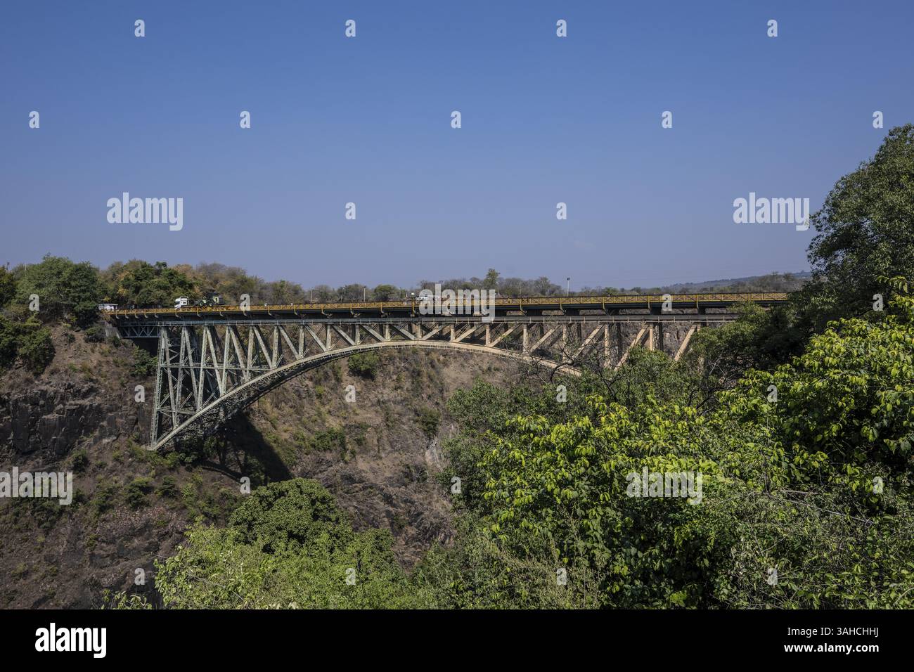 Mosi-Oa-Tunya Bridge, Victoria Falls, waterfall, Zambezi, Victoria ...