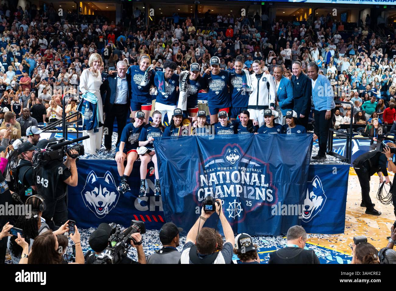 The newly crowned National Champion University of Connecticut team ...