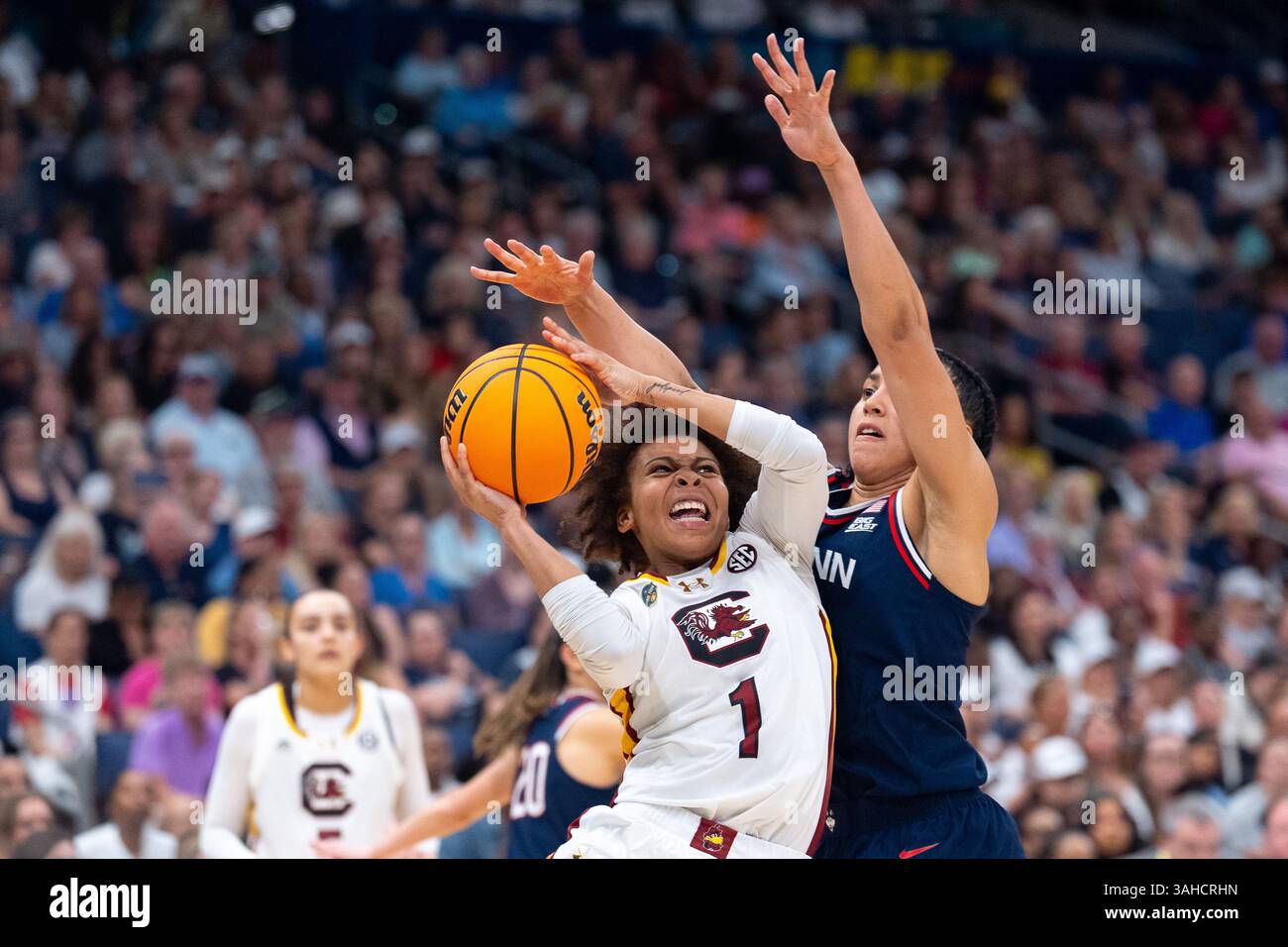 South Carolina guard Maddy McDaniel (1) shoots the ball over UConn ...