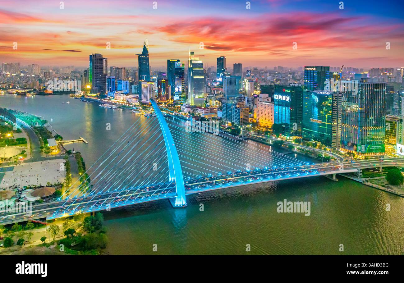Beautiful sunset at Ba Son Bridge in downtown Ho Chi Minh City, Vietnam ...