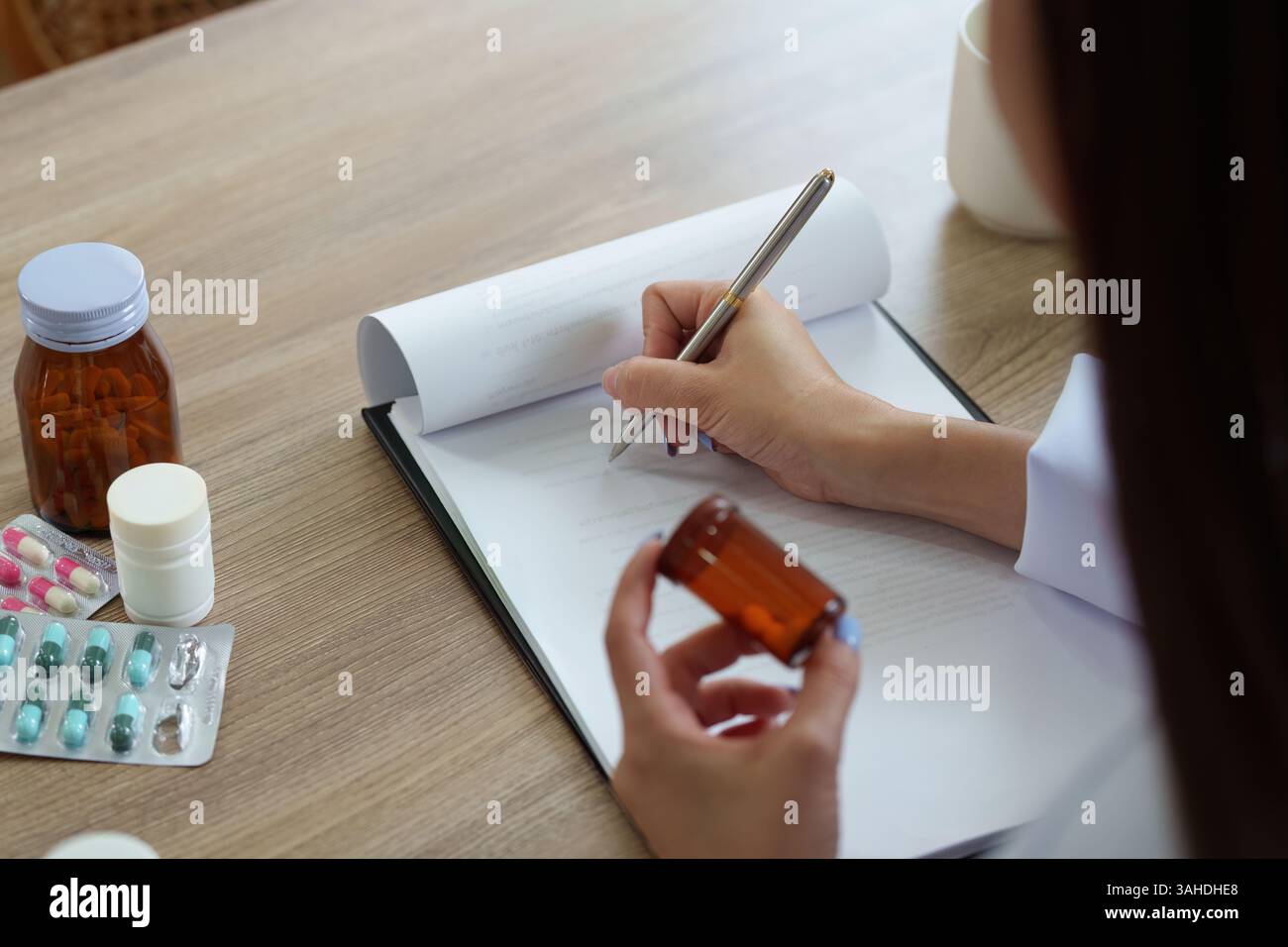 Patient Care Documentation and Review. A healthcare professional ...