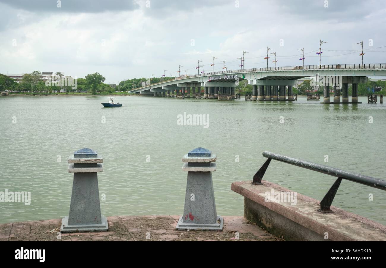 Muar, Johor - Mar 24, 2025: View of Jambatan Sultan Ismail, the bridge ...