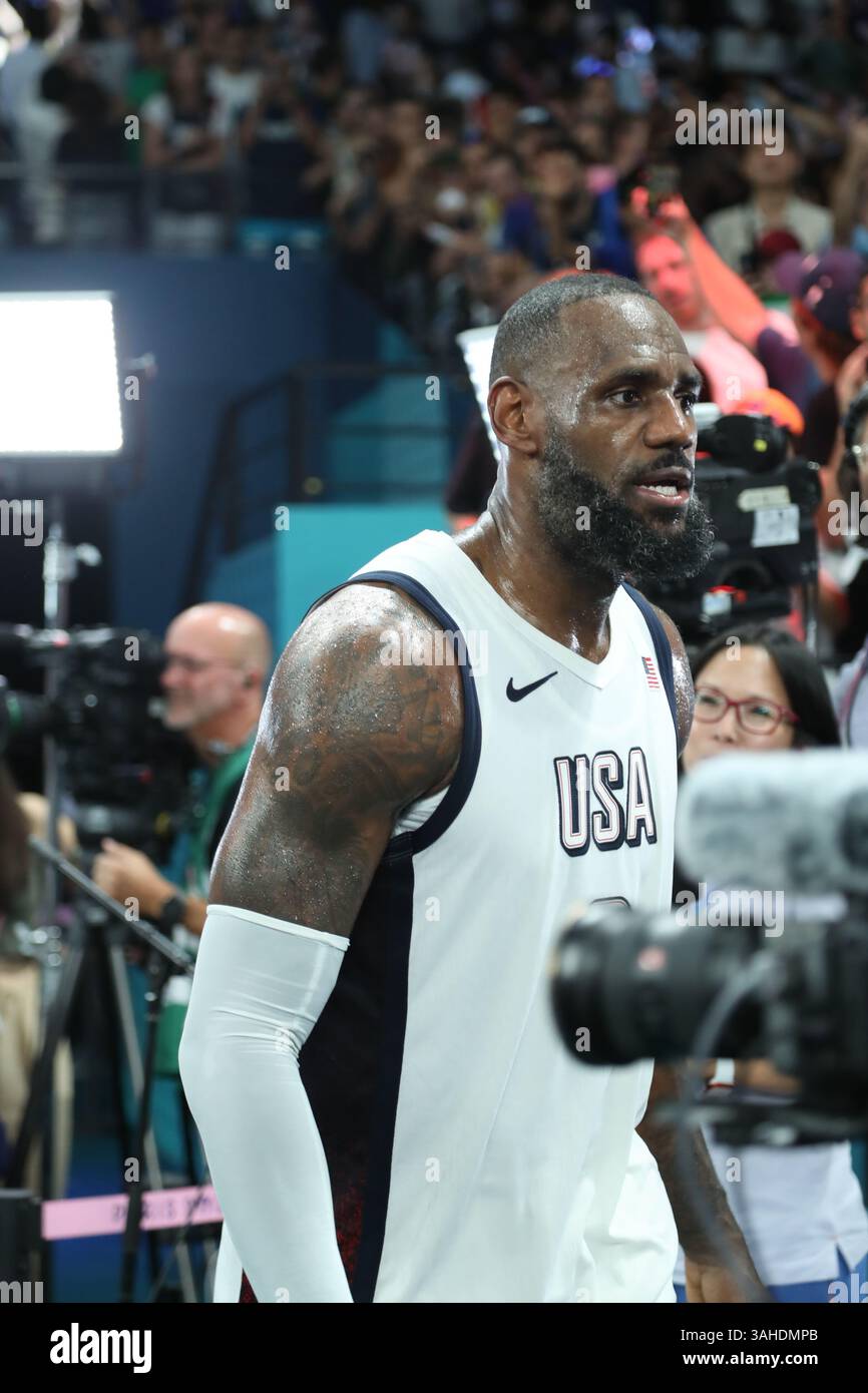 James lebron face hi-res stock photography and images - Alamy