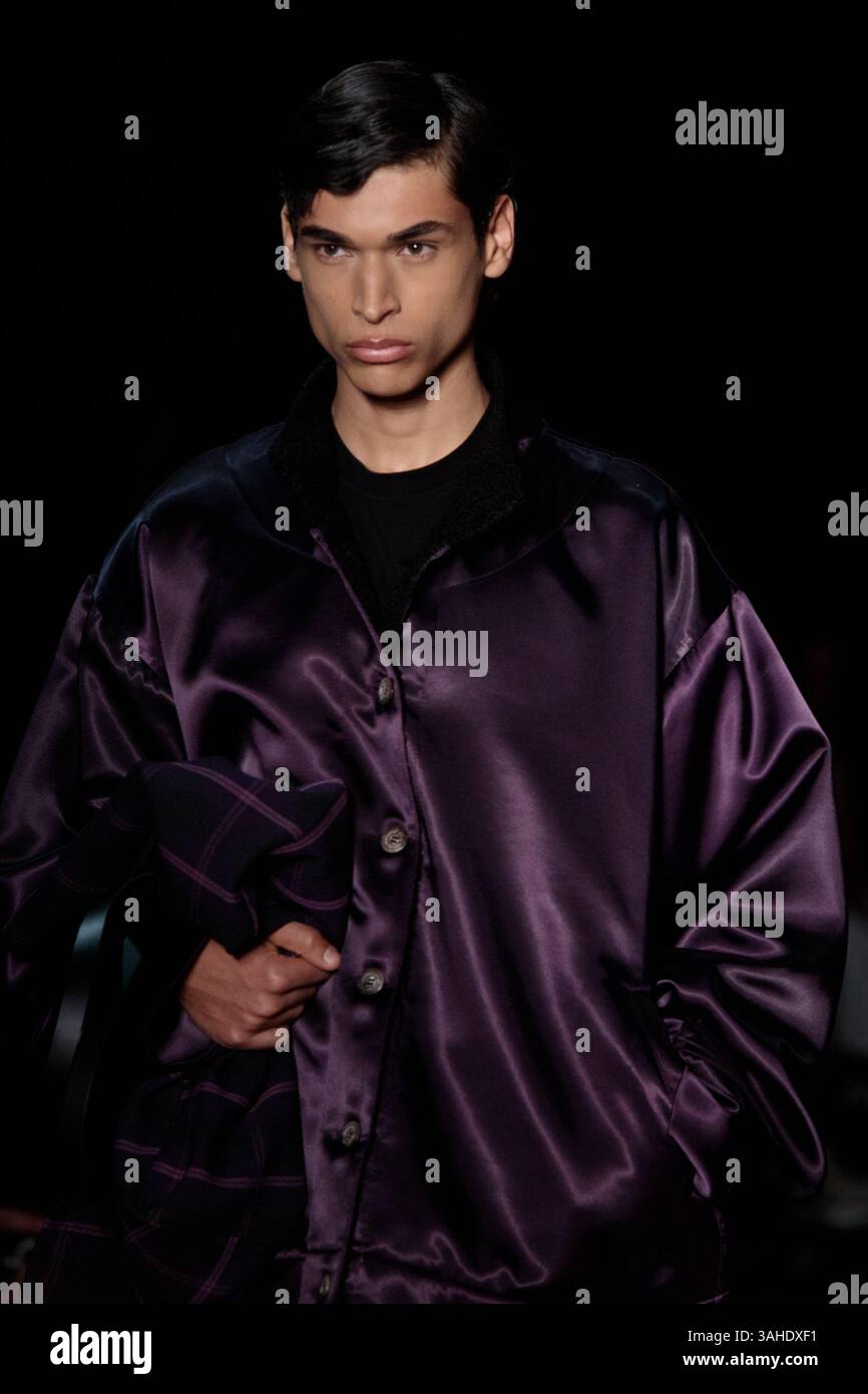 Model on the runway for À La Garçonne during the 59th edition of São ...