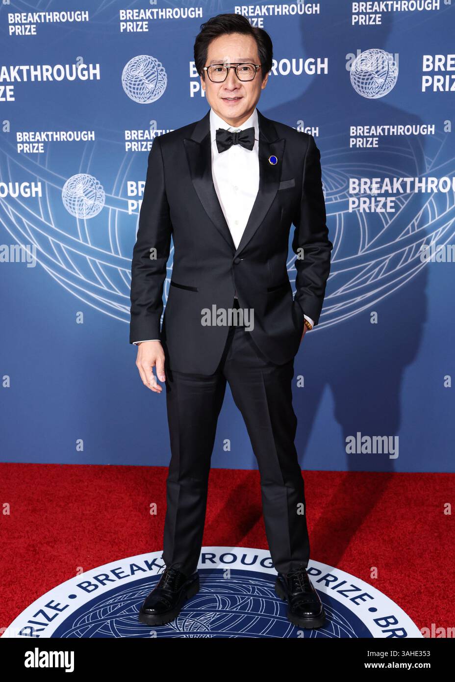 SANTA MONICA, LOS ANGELES, CALIFORNIA, USA - APRIL 05: Ke Huy Quan ...