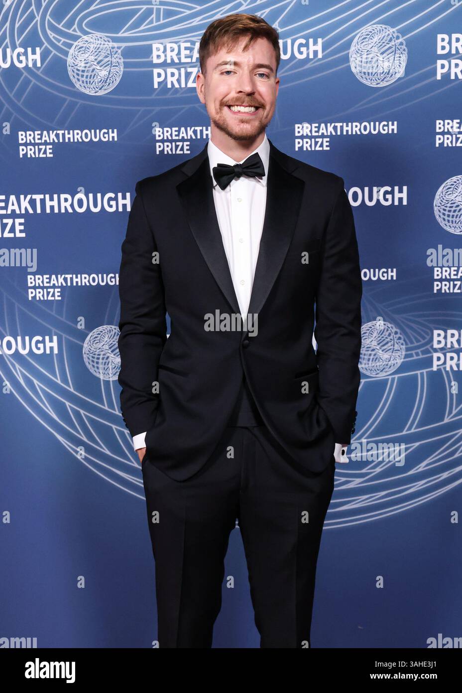 SANTA MONICA, LOS ANGELES, CALIFORNIA, USA - APRIL 05: MrBeast (Jimmy ...