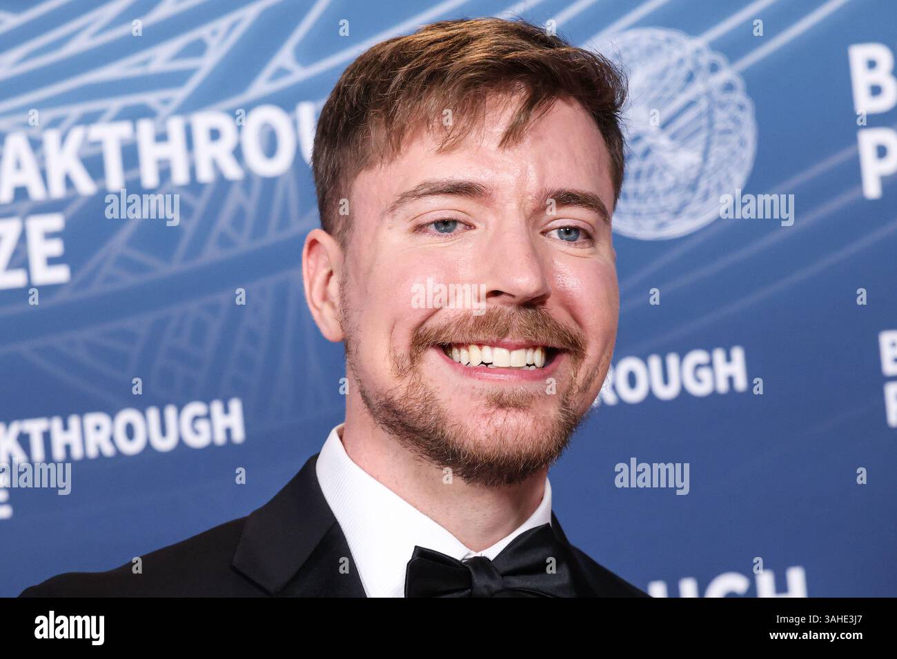 SANTA MONICA, LOS ANGELES, CALIFORNIA, USA - APRIL 05: MrBeast (Jimmy ...