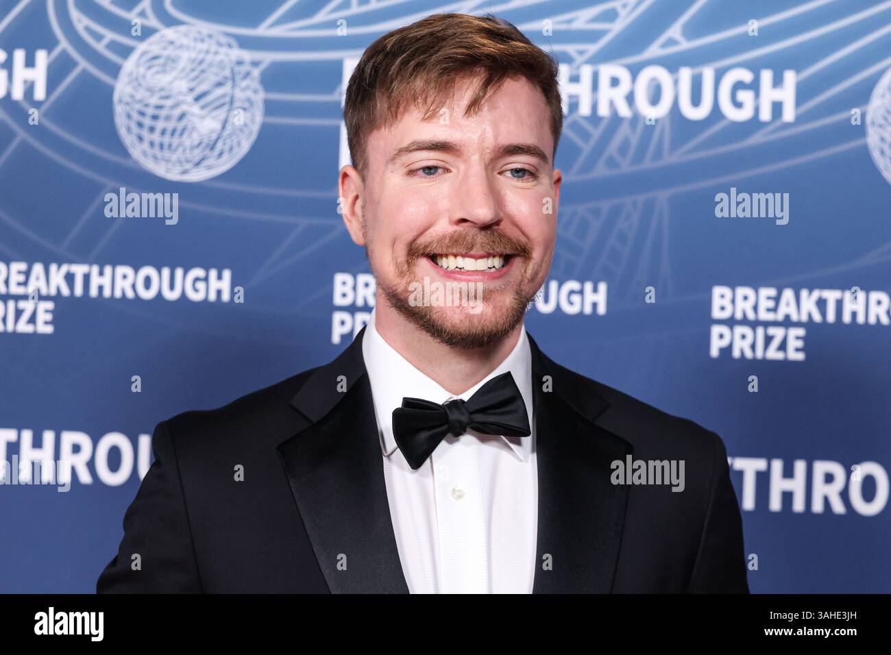 SANTA MONICA, LOS ANGELES, CALIFORNIA, USA - APRIL 05: MrBeast (Jimmy ...