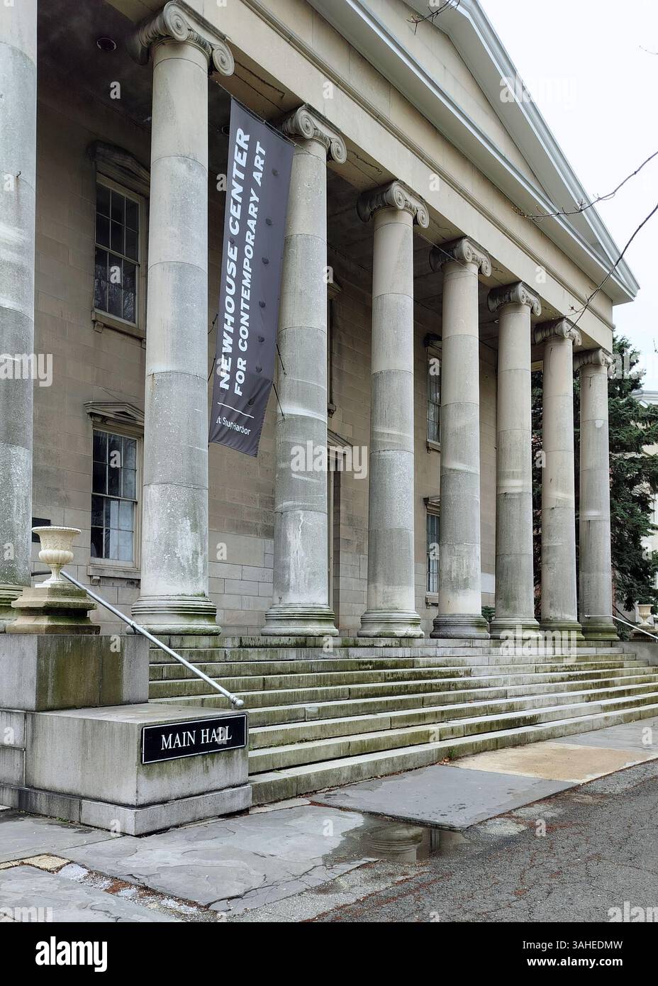 Porticos and columns of the 19th century historic buildings at the Snug ...