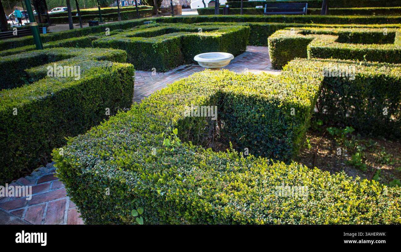 Malaga,Spain,Paseo de Parque, historic gardens Stock Photo - Alamy