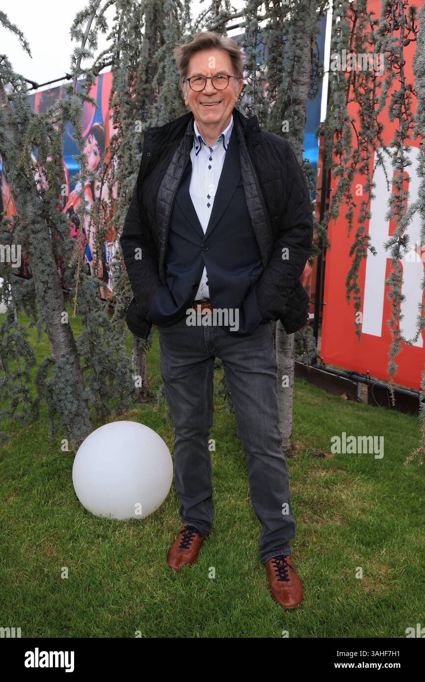 09.04.2025, Arno Funke aka Dagobert zur Europa-Premiere von VEGAS ROUGE ...