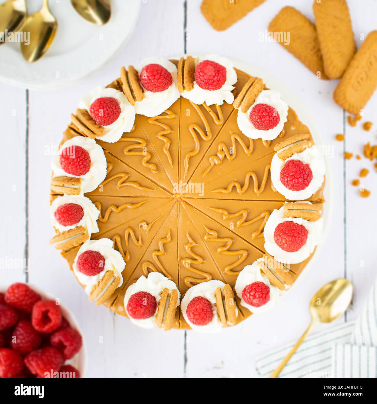 No-Bake Lotus Biscoff Cheesecake Dessert Stock Photo - Alamy