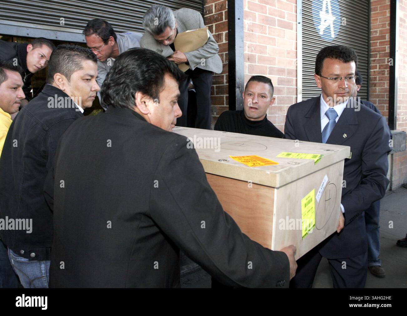 Desierto digital hi-res stock photography and images - Alamy