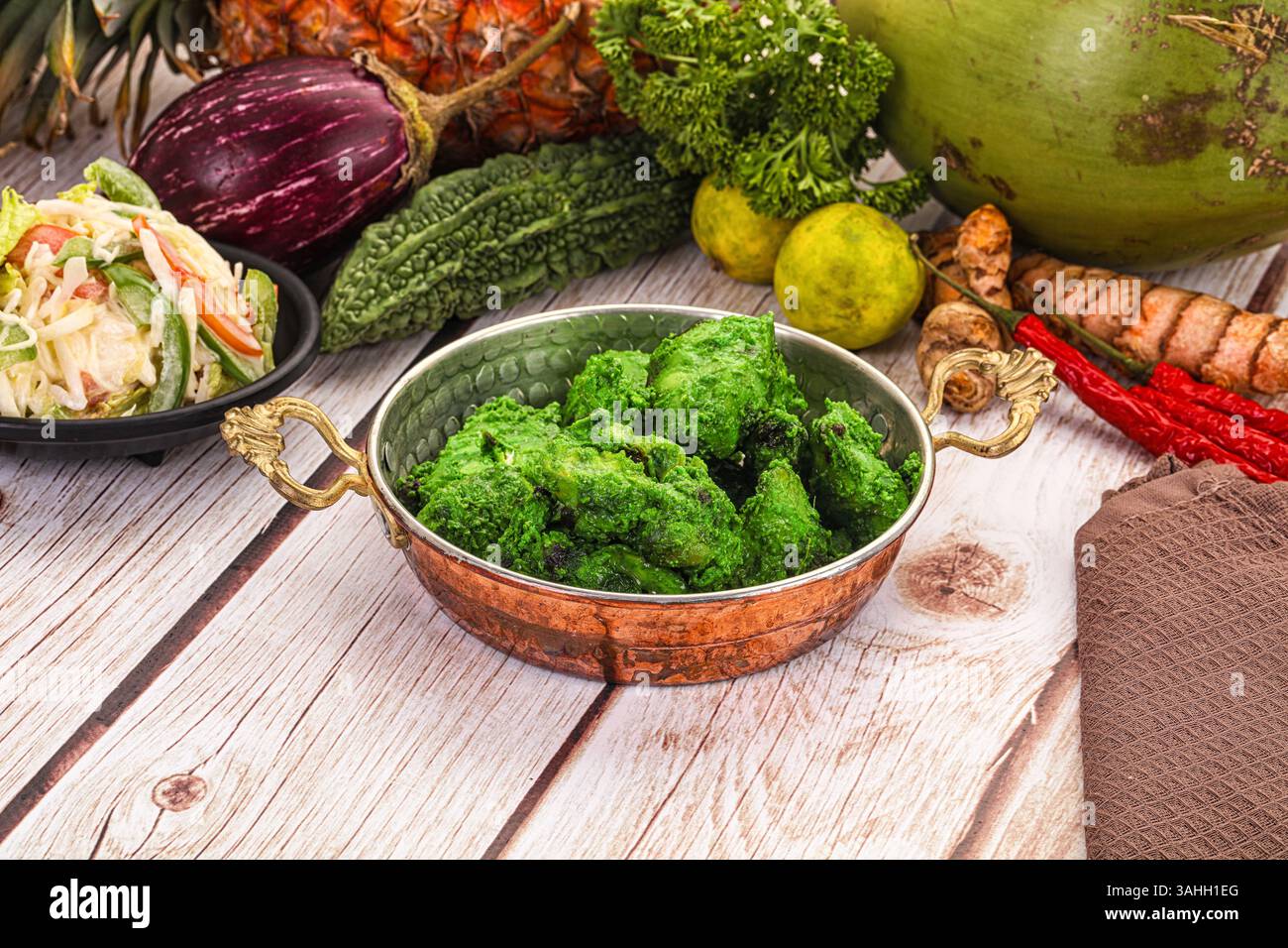 Indian green chicken mint tikka barbecue Stock Photo - Alamy